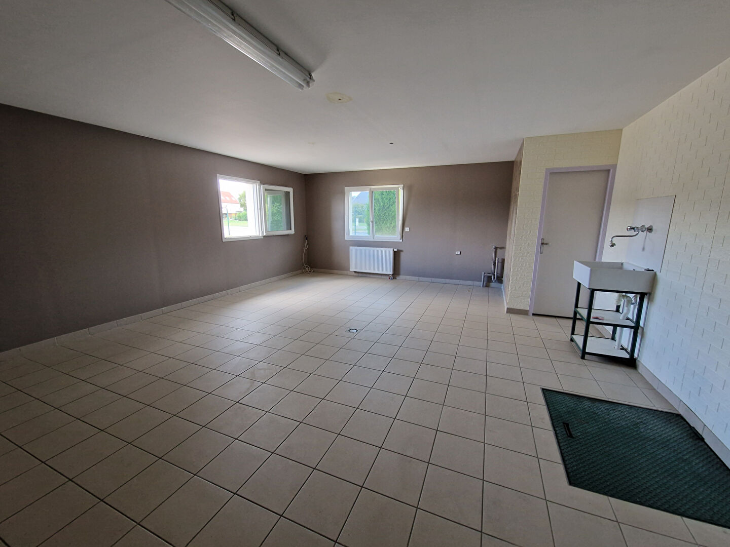 Découvrez cette offre exceptionnelle : LOCAL_PROFESSIONNEL 0 chambres ...