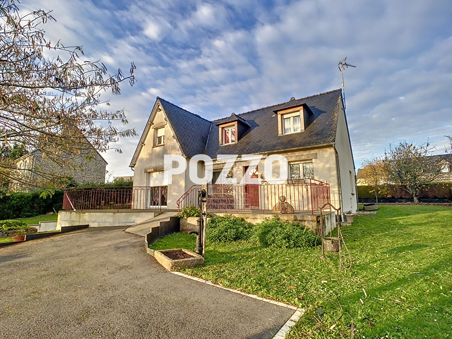 A Vendre - Saint Senier Sous Avranches - Maison 6 pièce(s) 148 m² - Vie ...