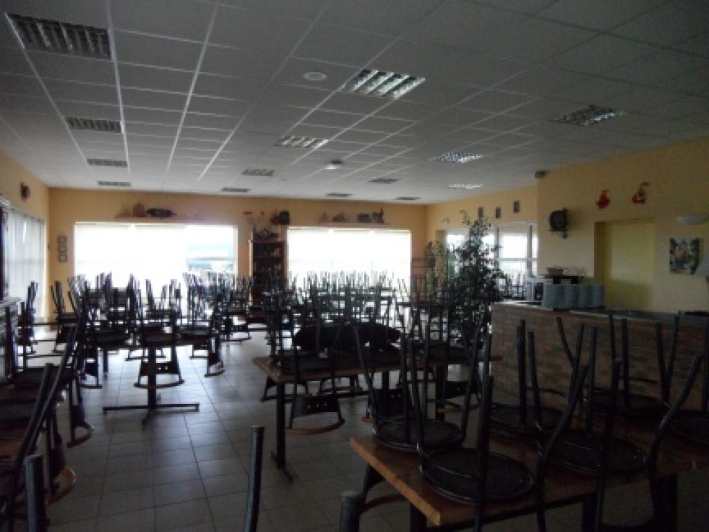 RESTAURANT OUVRIERS-ROUTIERS L IV 49. Maine et Loire Angers 49000